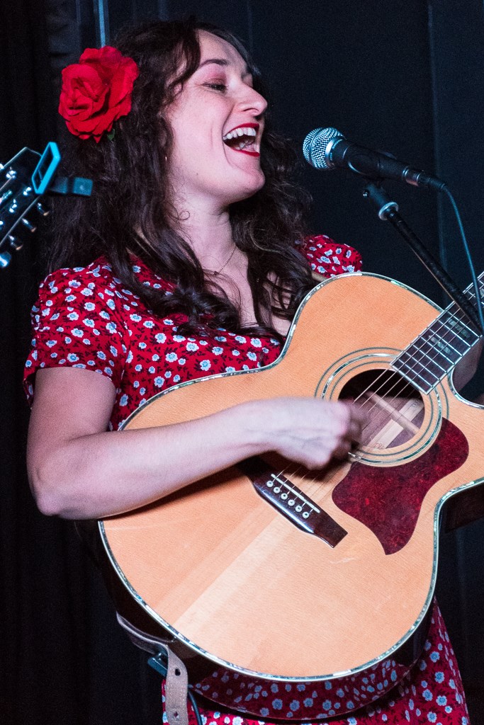 Odette Michell and Katie Harris - Banbury Folk Club